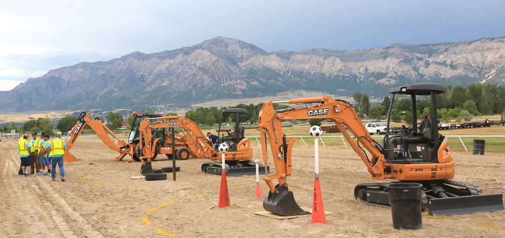 Contestants bring delicate touch to Backhoe Rodeo at Weber County Fair ...